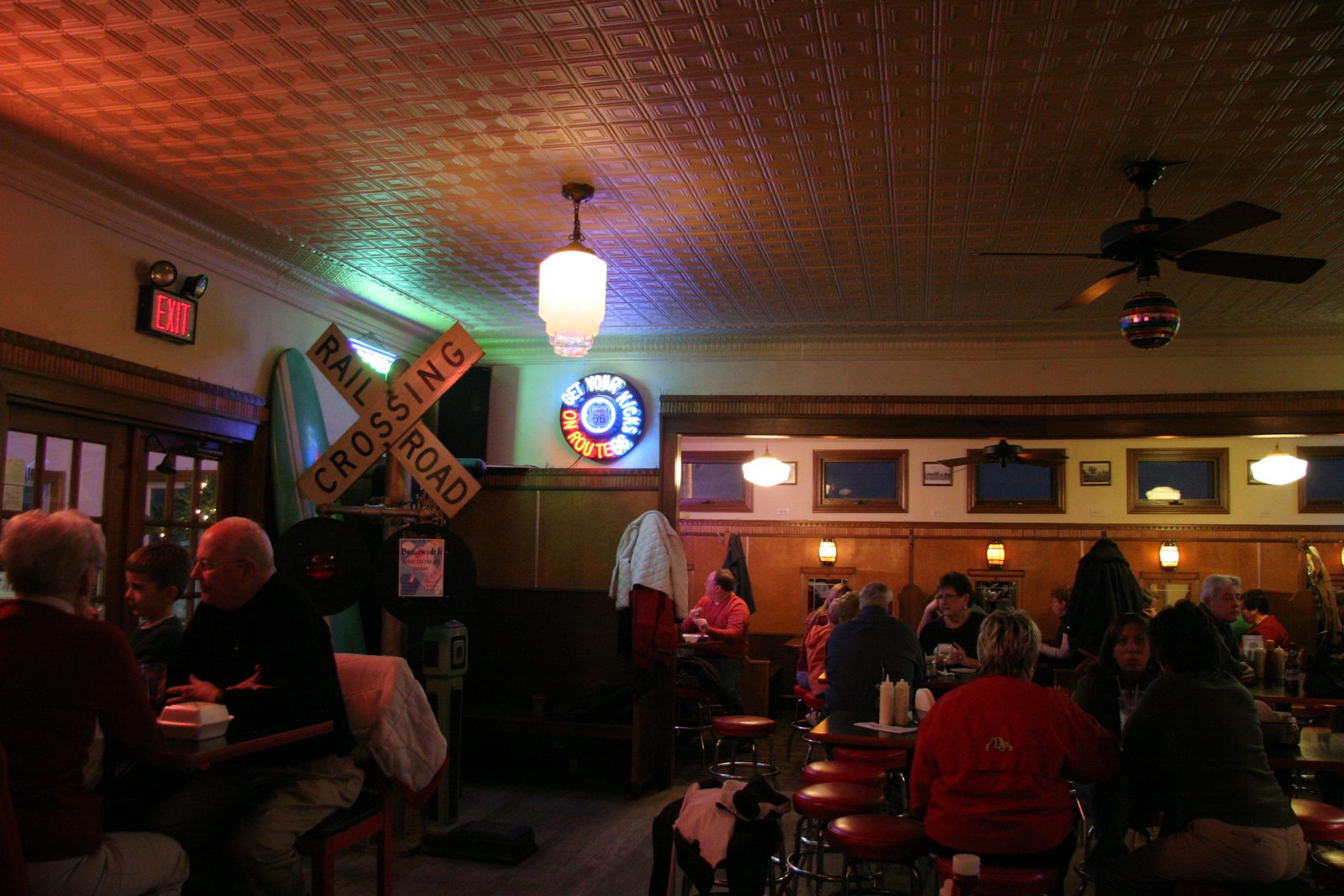 DeCamp Station on Route 66 in Staunton, IL named #5 Best on loveFOOD.com’s “Diners, truck stops ...